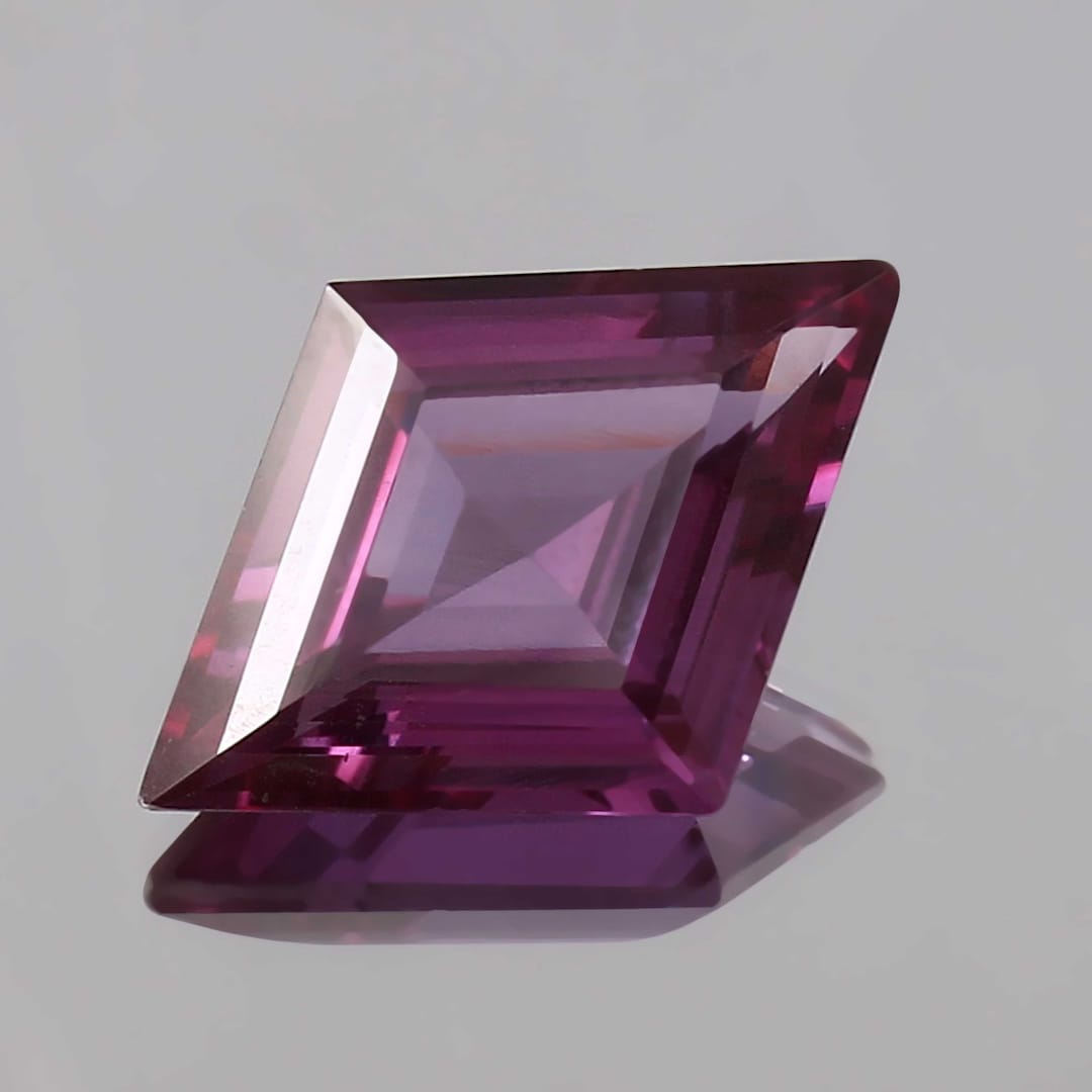 AAA Flawless Color Changing Alexandrite Loose Fancy Kite Cut Gemstone ...