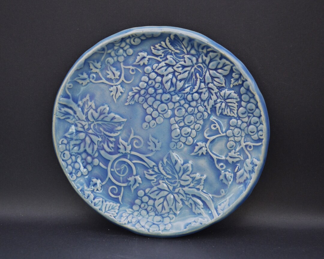 5 Grape Plates - Etsy