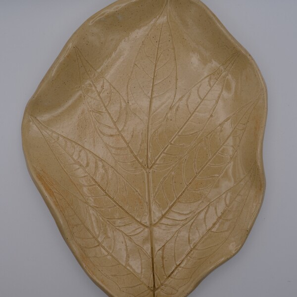 Small Leaf Plate - Etsy