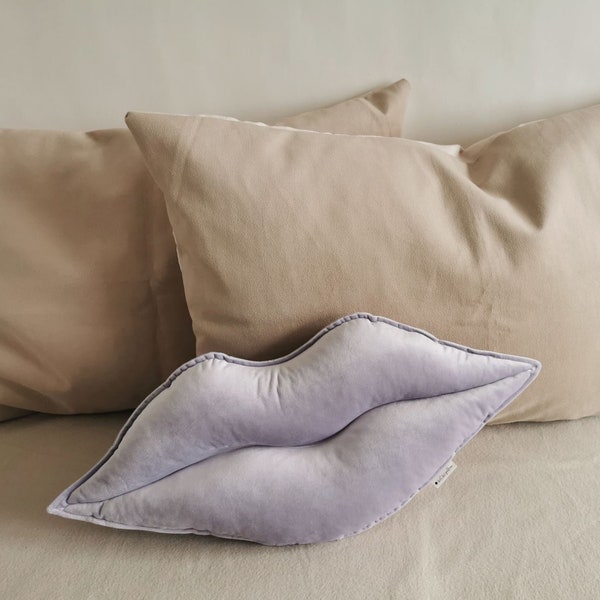 Lips Pillow - Etsy