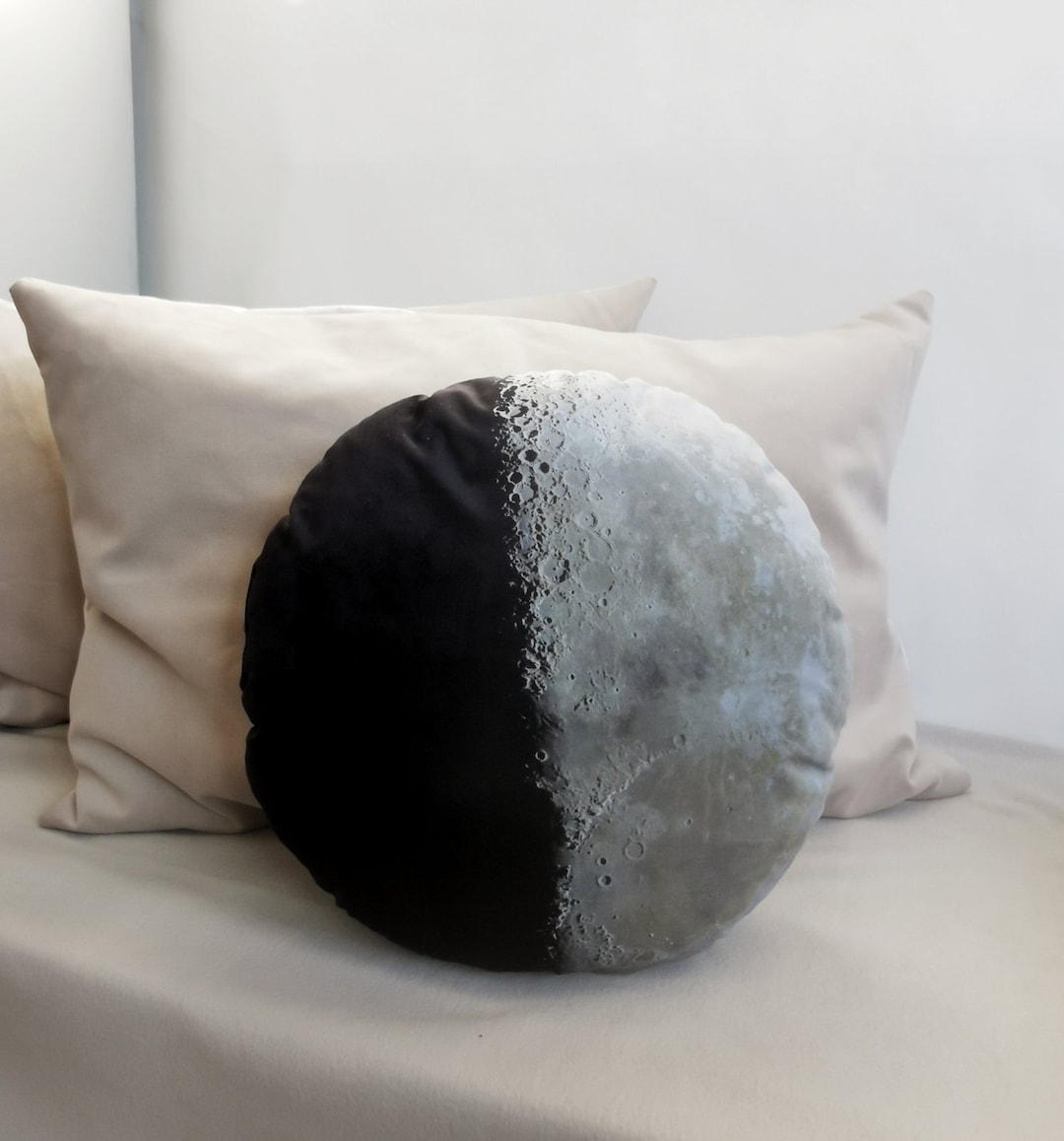 Moon Planets Pillow, Astrology Large Round Moon Pillow, Half Moon ...