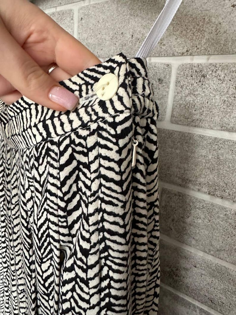 Vintage Jacques Vert Pleated Skirt Abstract Print Midi Skirt High Waist ...