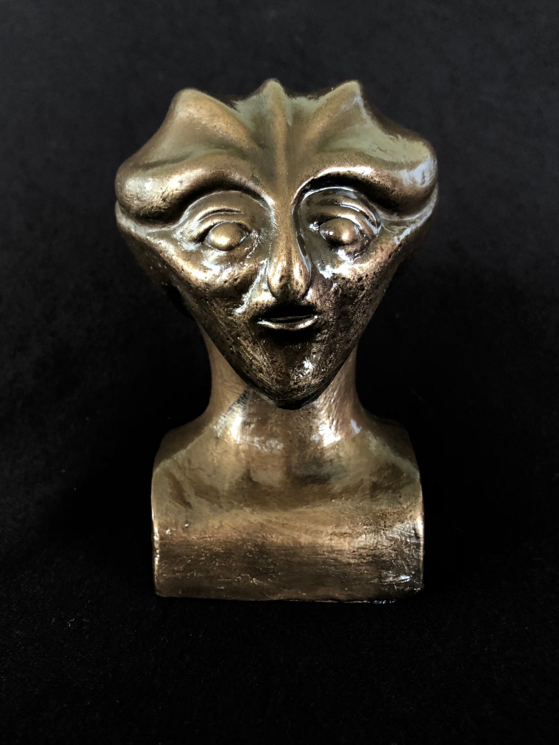 Mini Alien, Cold Cast Bronze Sculpture - Etsy