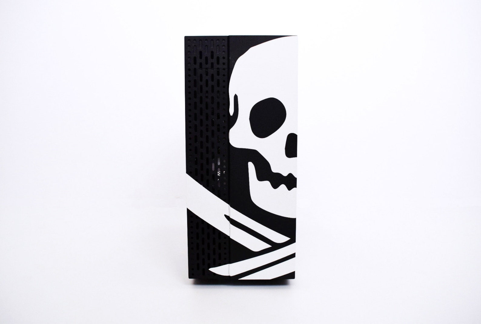 Custom Pirate Flag PC Case Skin W/ Captain Name - Etsy