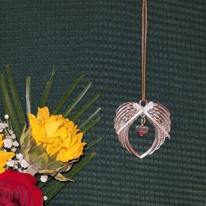 Dog Paw Angel Wings | Pet Memorial | Best Friend Ornament | Puppy ...