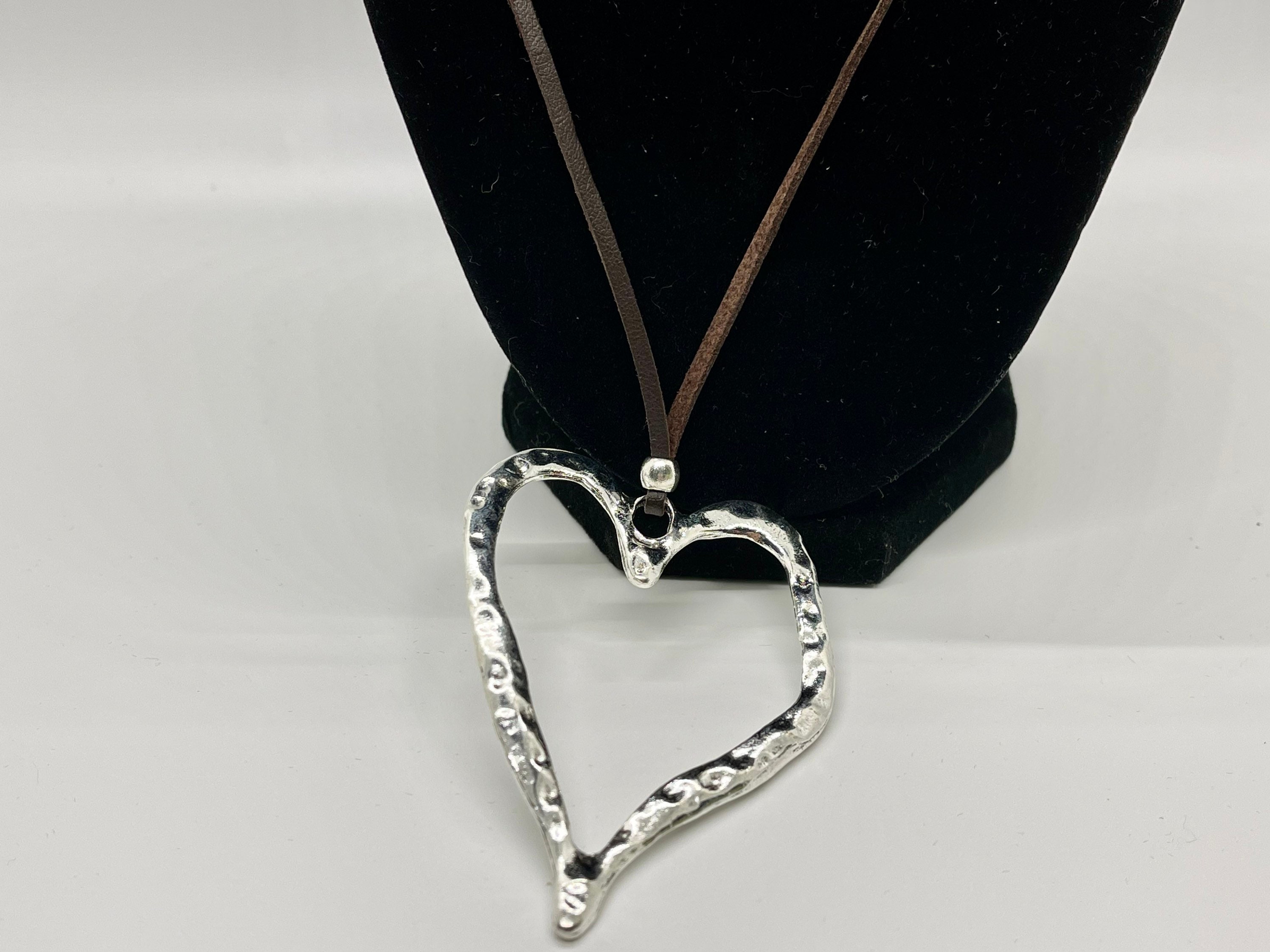 Forma de corazón, Collar de cuero, Collar Boho, Regalo para ella, Color ...