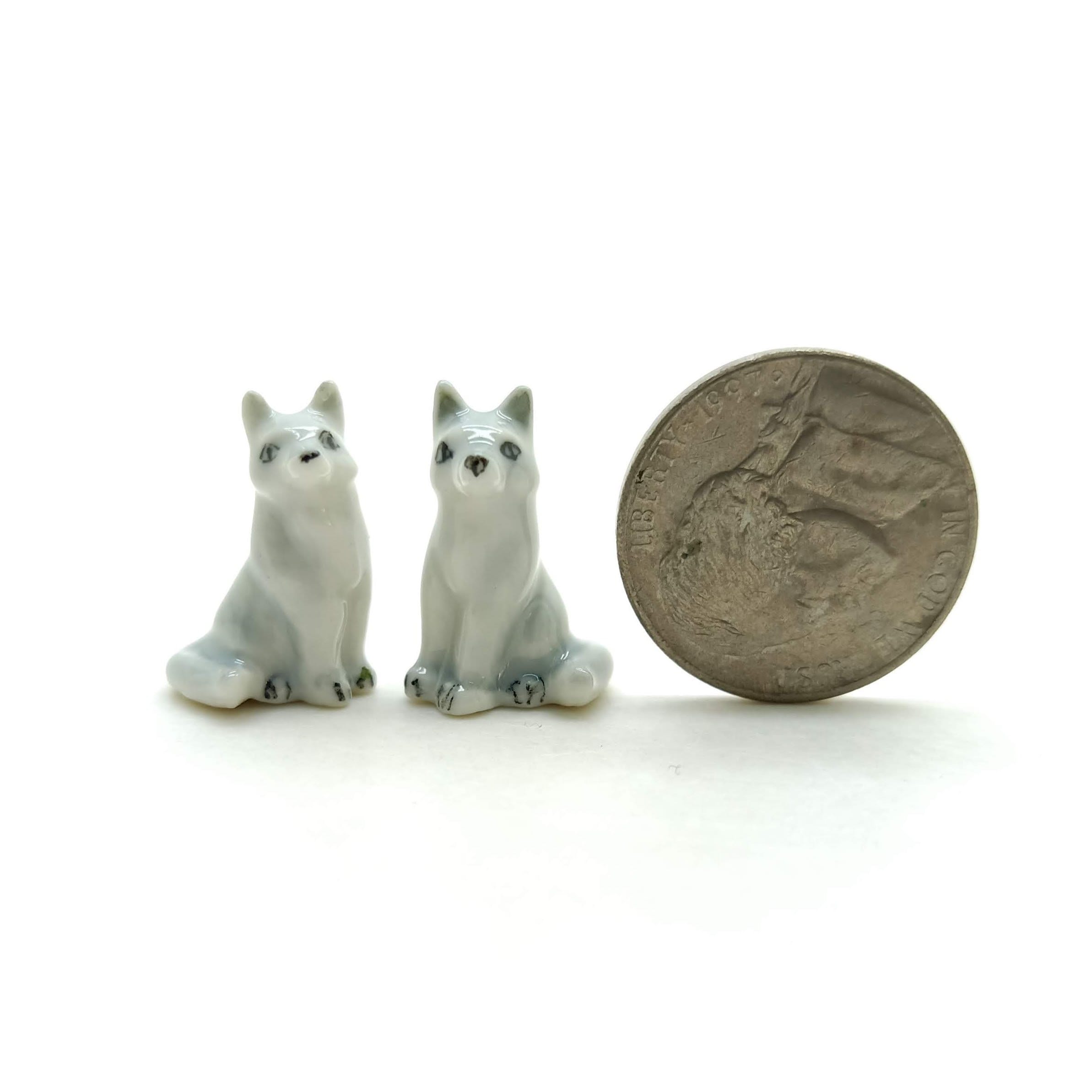2 Tiny White Fox Figurines, Ceramic Wildlife Miniature Statues - Etsy