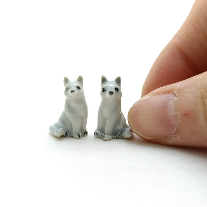 2 Tiny White Fox Figurines, Ceramic Wildlife Miniature Statues - Etsy
