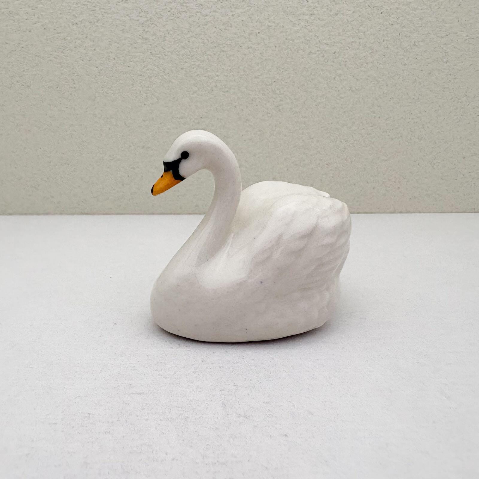Elegant Ceramic Swan Figurine – 4 Color Variants | Hand-painted ...
