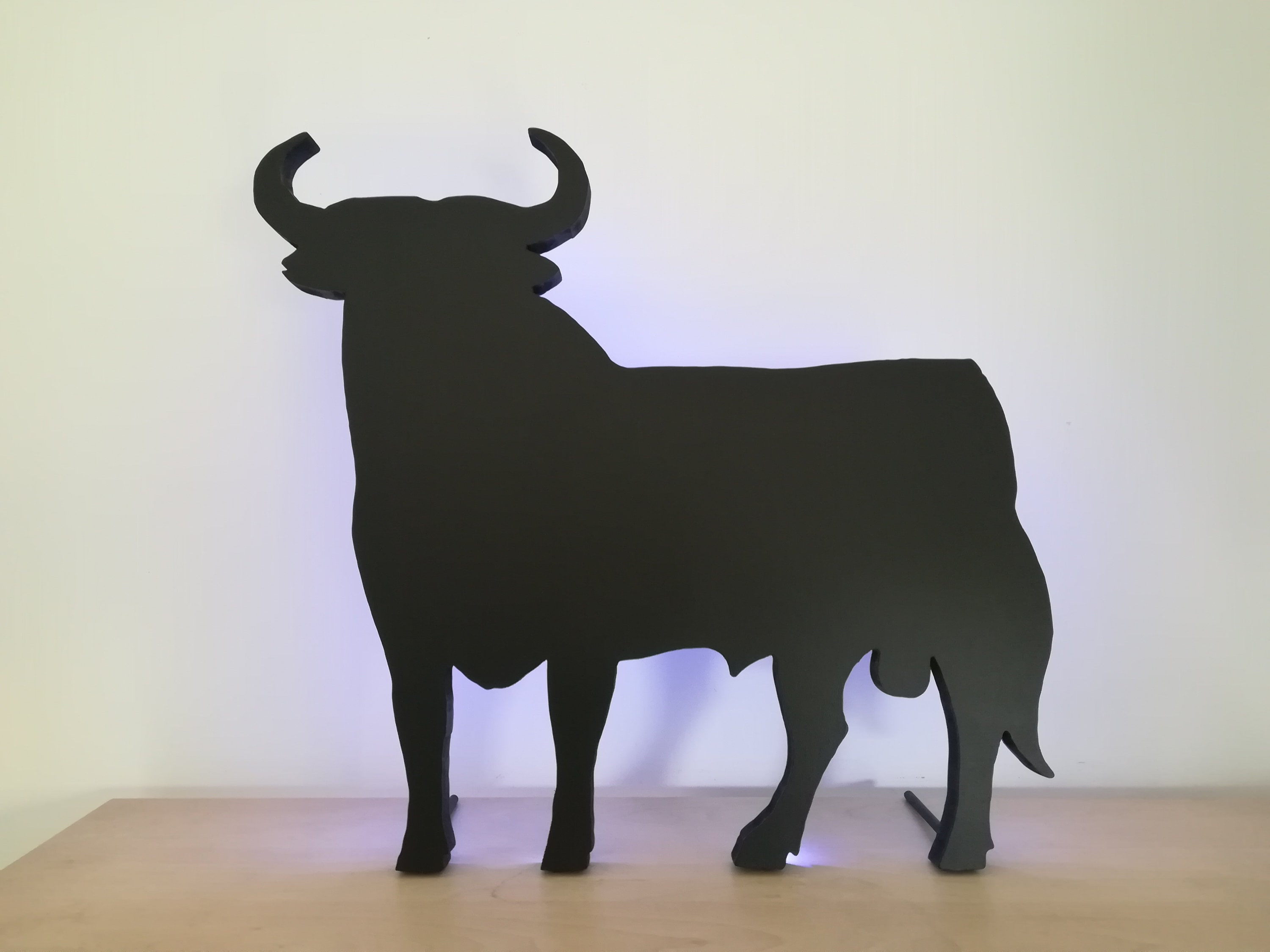 Toro español // Signo del Toro // Recuerdo de España // Spanischer ...