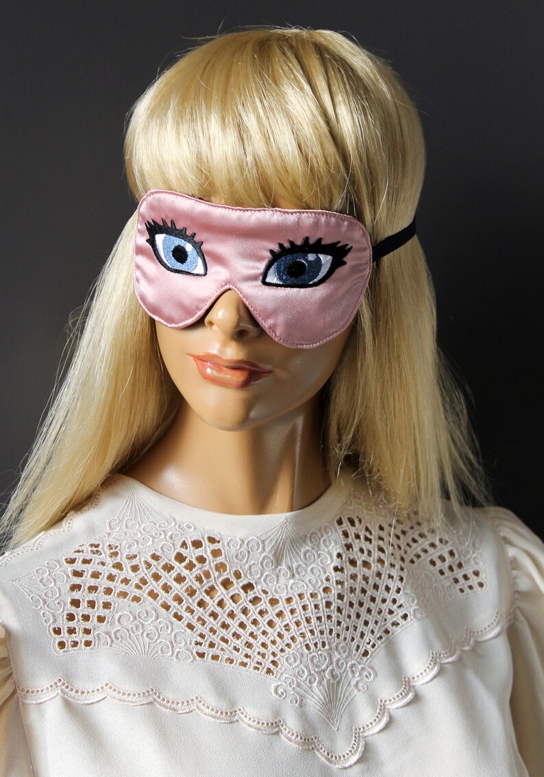 Beautiful Ophelia With Blue Eyes Slate Mascara Mask Sleep Rest Night ...