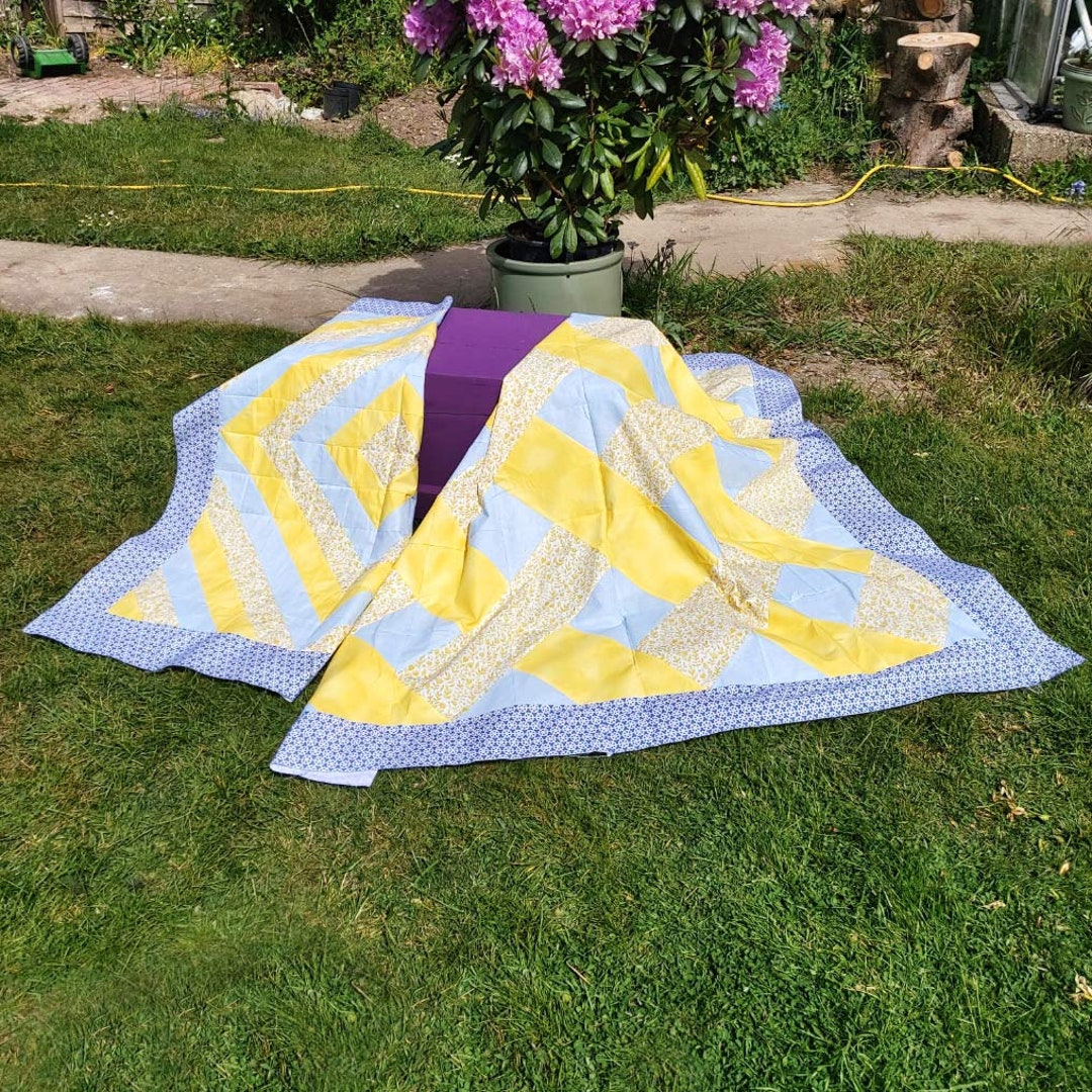 Over & Under, Patchwork Quilt Pattern. Two Designs From One Pattern! - Etsy