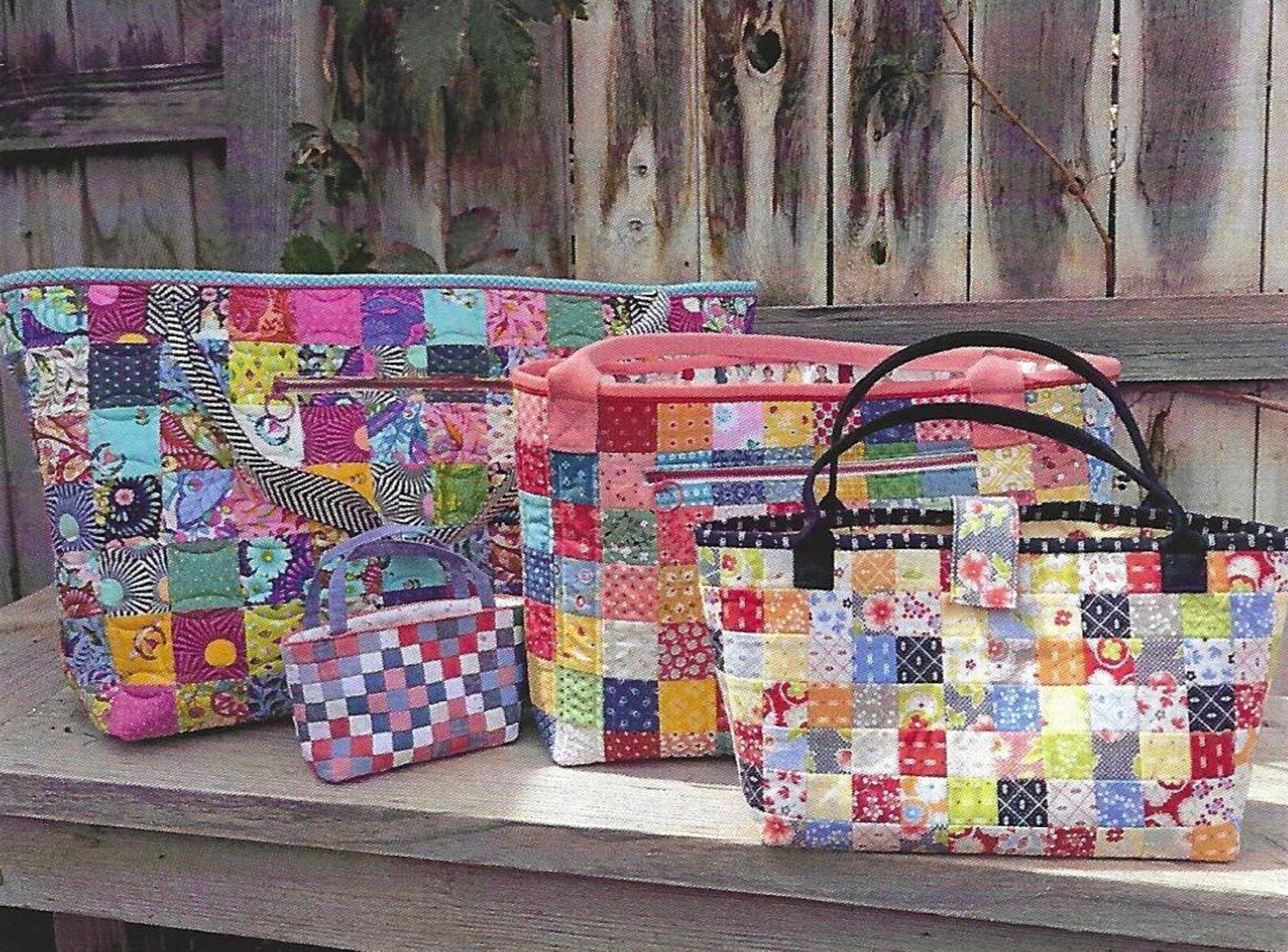 Tensisters Tote Booklet by Carmen Geddes. Grid Quilt Patterns ...