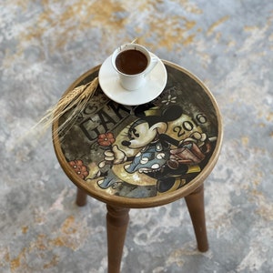 Minnie Mouse Vintage Wooden Stool,minnie Mouse Pouffe,mickey & Minnie ...