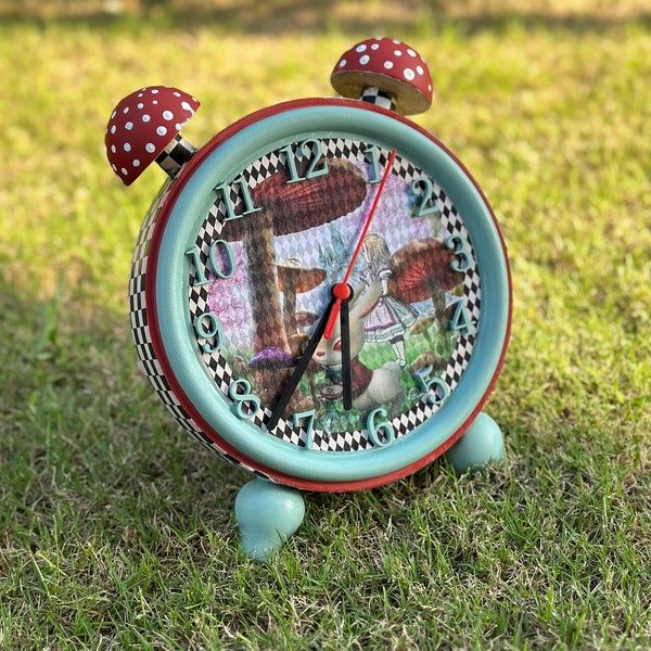 Alice in Wonderland Clock - Etsy