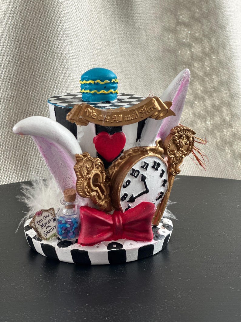 Alice in Wonderland Miniature Decor, Mad Hatter Hat, White Rabbit Clock ...