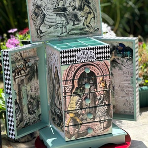 Alice in Wonderland Perdonalized Design, Alice Stories Jewellery Box ...