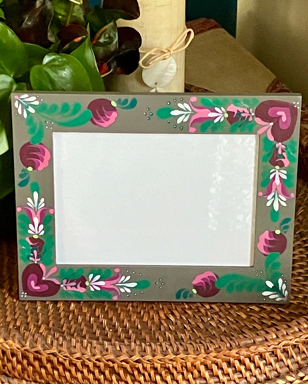 Folk Art Hand Painted 5x7 Wood Photo Frame, Simple and Rustic Frame for ...
