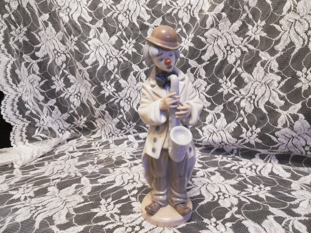Lladro Clown Figurine "sad Sax" Playing Saxophone # 5471 - Etsy