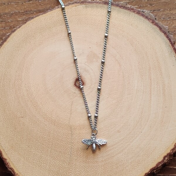 Bee Necklace - Etsy
