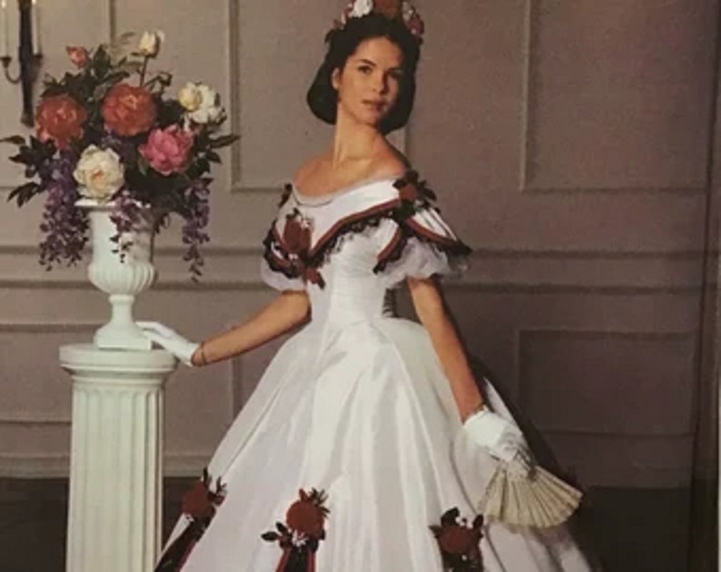 Simplicity 5724 Fashion Historian Misses' 1860s Civil War Ballgown ...