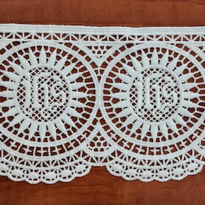 White Marian Lace Liturgical Trim Fabric Altar Decor Catholic Edging ...