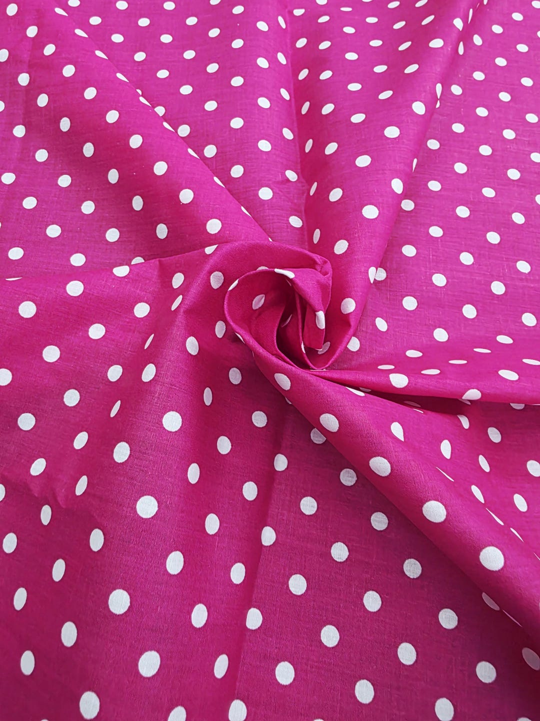 3/4" Fuchsia Polka Dot Polycotton Fabric, White Small Dots on Fuchsia ...
