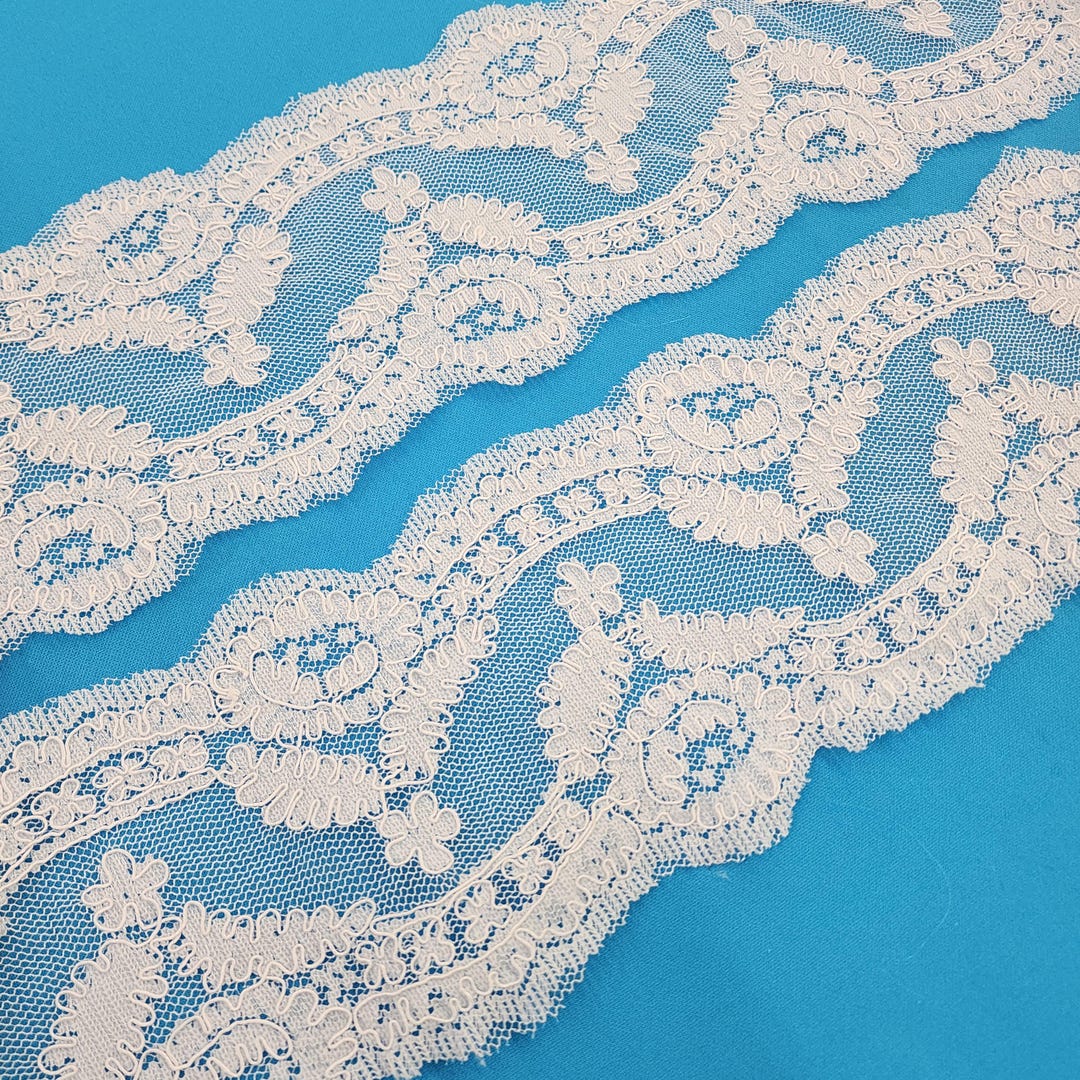 White Bridal Corded Lace Fabric Narrow Floral Trim Wedding Veils ...