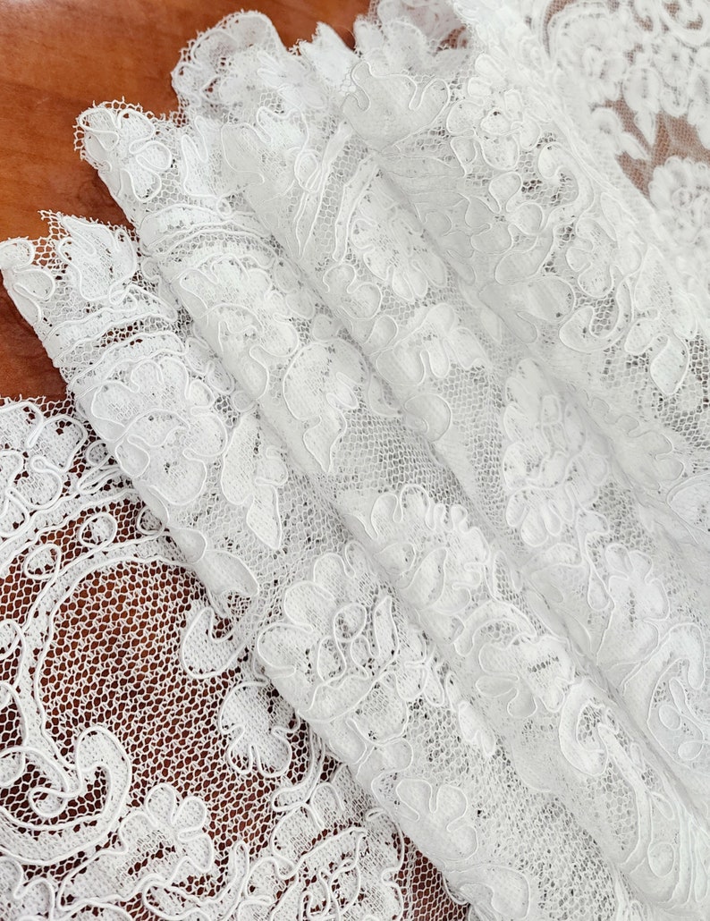 WHITE Alencon Lace Trim - Corded - Floral Scalloped Lace - Bridal ...