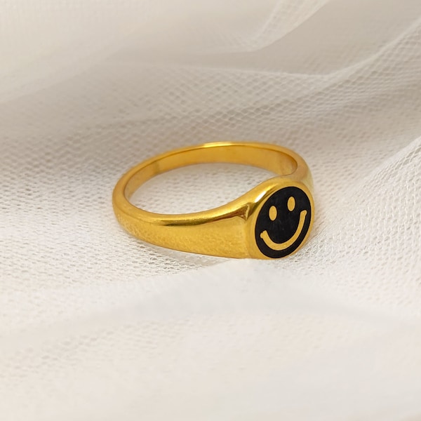 Smiley Face Ring - Etsy