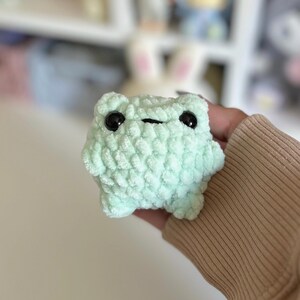 Crochet Mini Frogs - Etsy