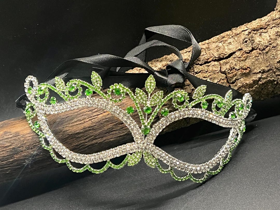 GREEN Sparkling Elegance Designer Masquerade Noble Mask for Grand Balls ...
