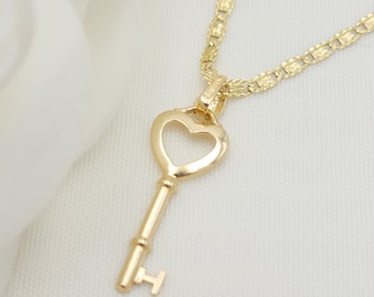 Gold Key Heart Necklace - Etsy