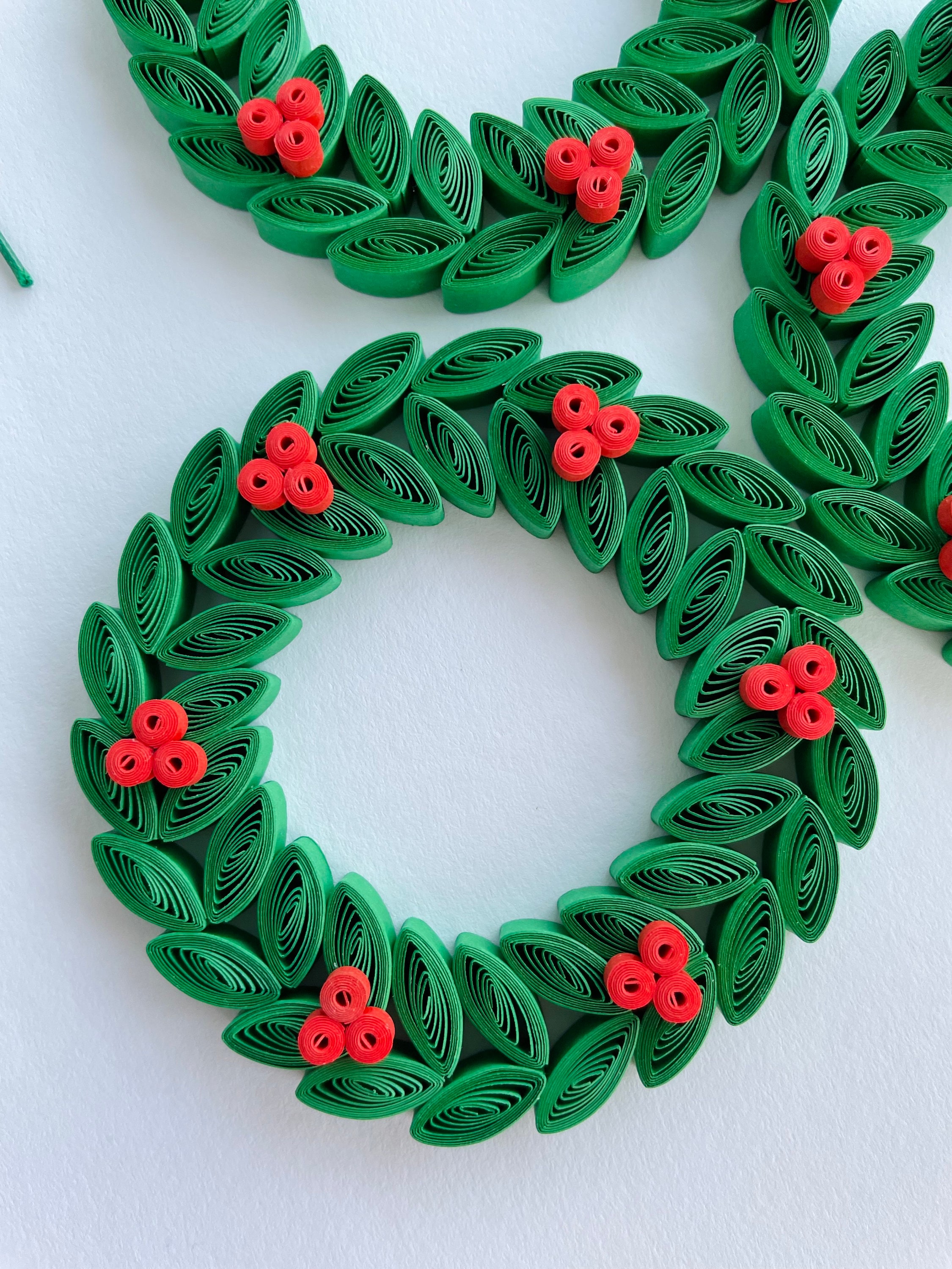 Christmas Wreath / Quilled Christmas Wreath / Paper Ornament / Quilling ...