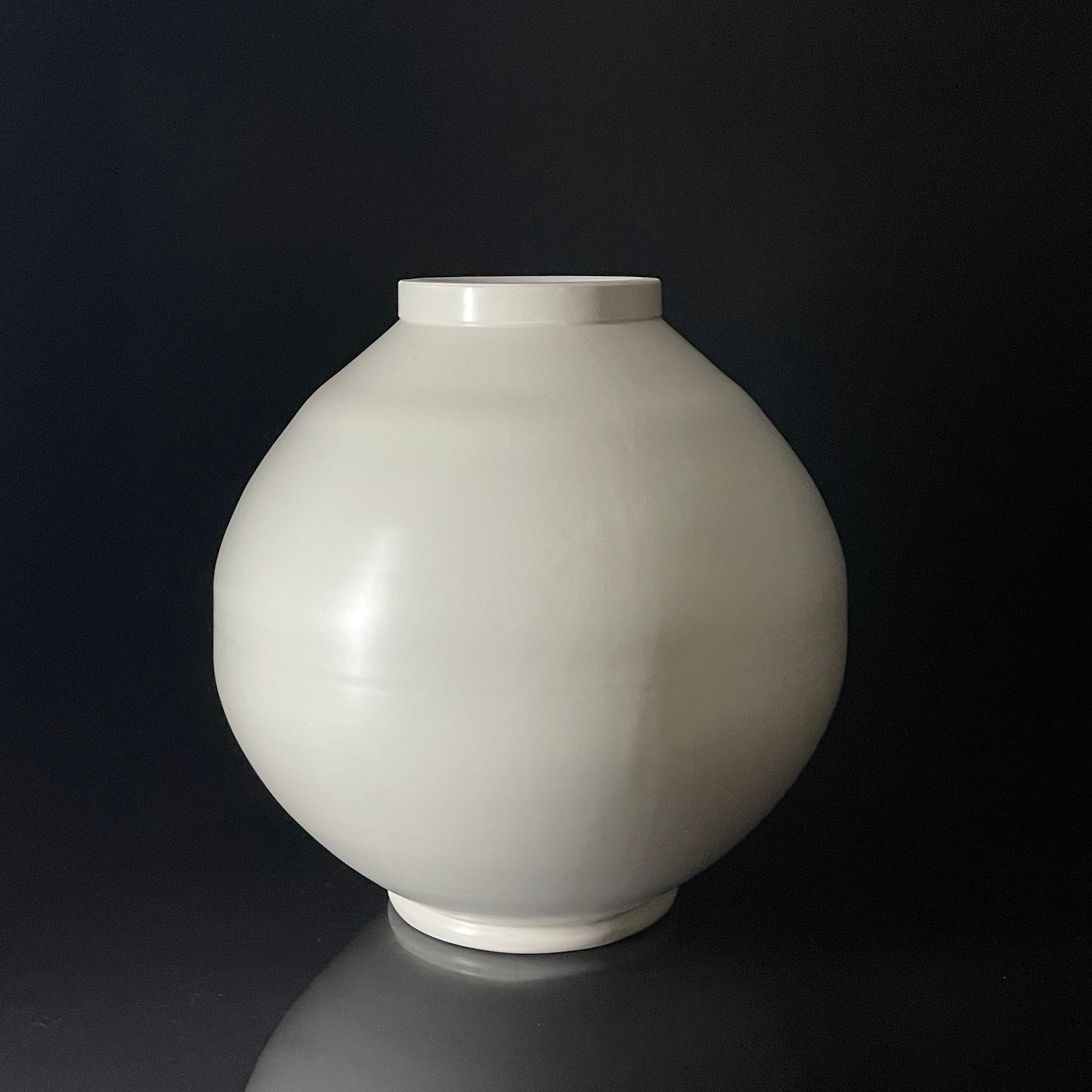 Handmade Korean Big Moon Jar Matt Korean Moon Jar - Etsy
