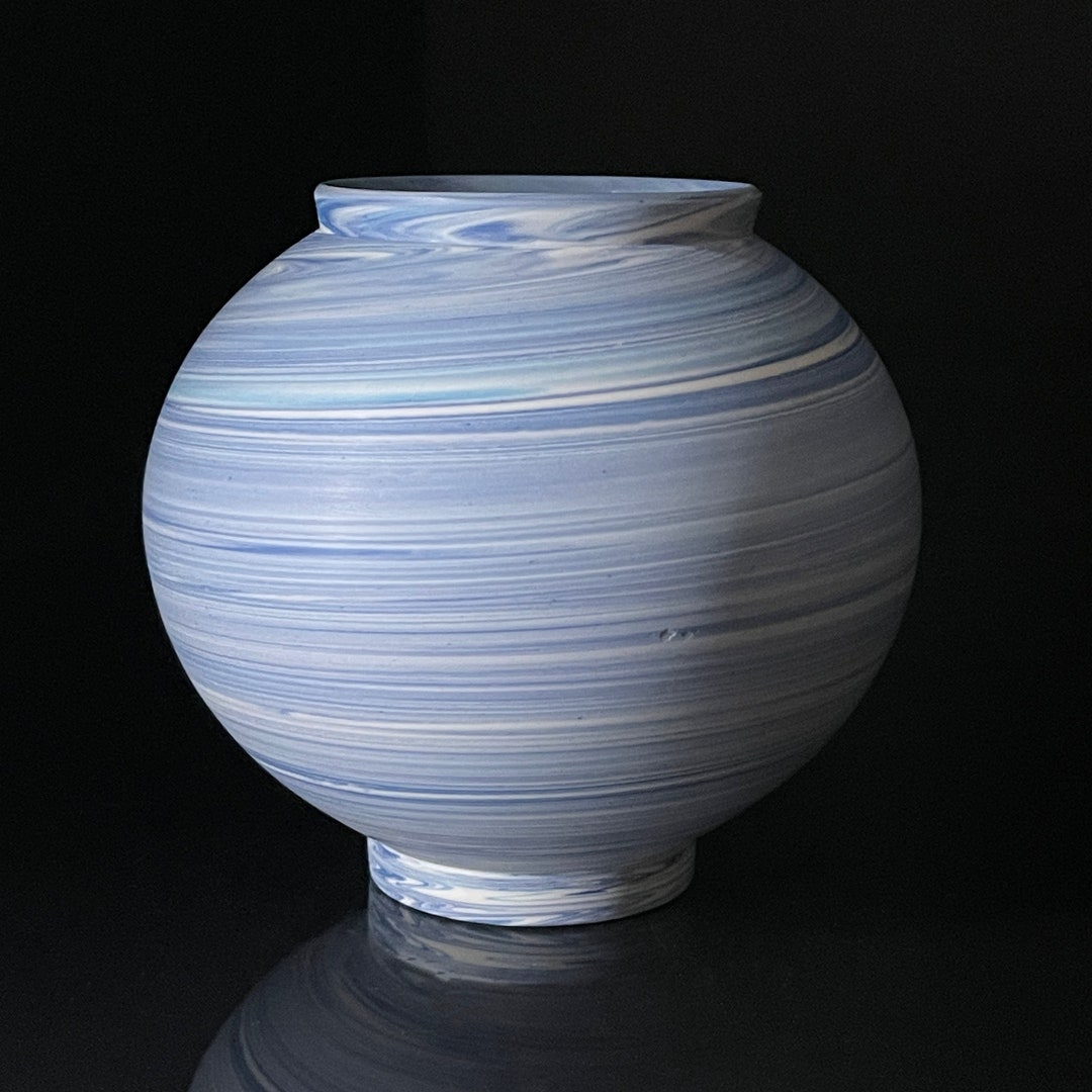 Various Moon Jar /white ,blue - Etsy