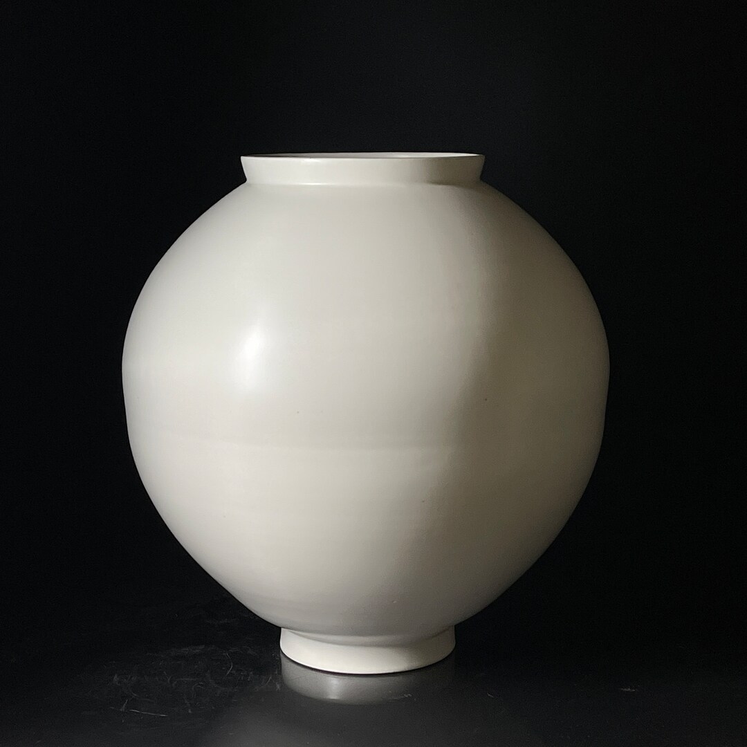 Handmade Korean Big Moon Jar Matt Korean Moon Jar - Etsy