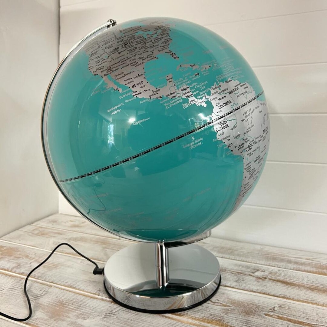 30cm Diameter Turquoise Oceans Illuminated Globe With Sturdy Metal Base | Interactive Study ...