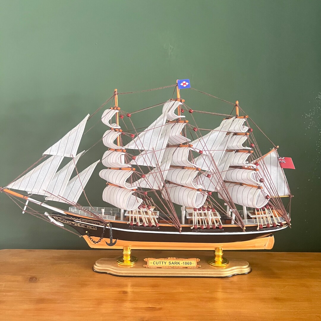 Fully Rigged Cutty Sark Model Yacht | Nautical Ornament | Sailboat ...