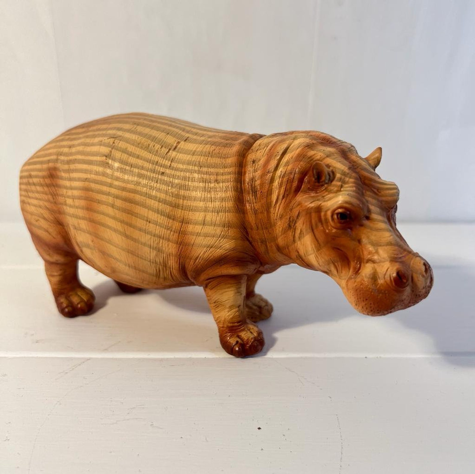 Hippopotamus in Wood Effect Resin ornaments for the Home Home ...