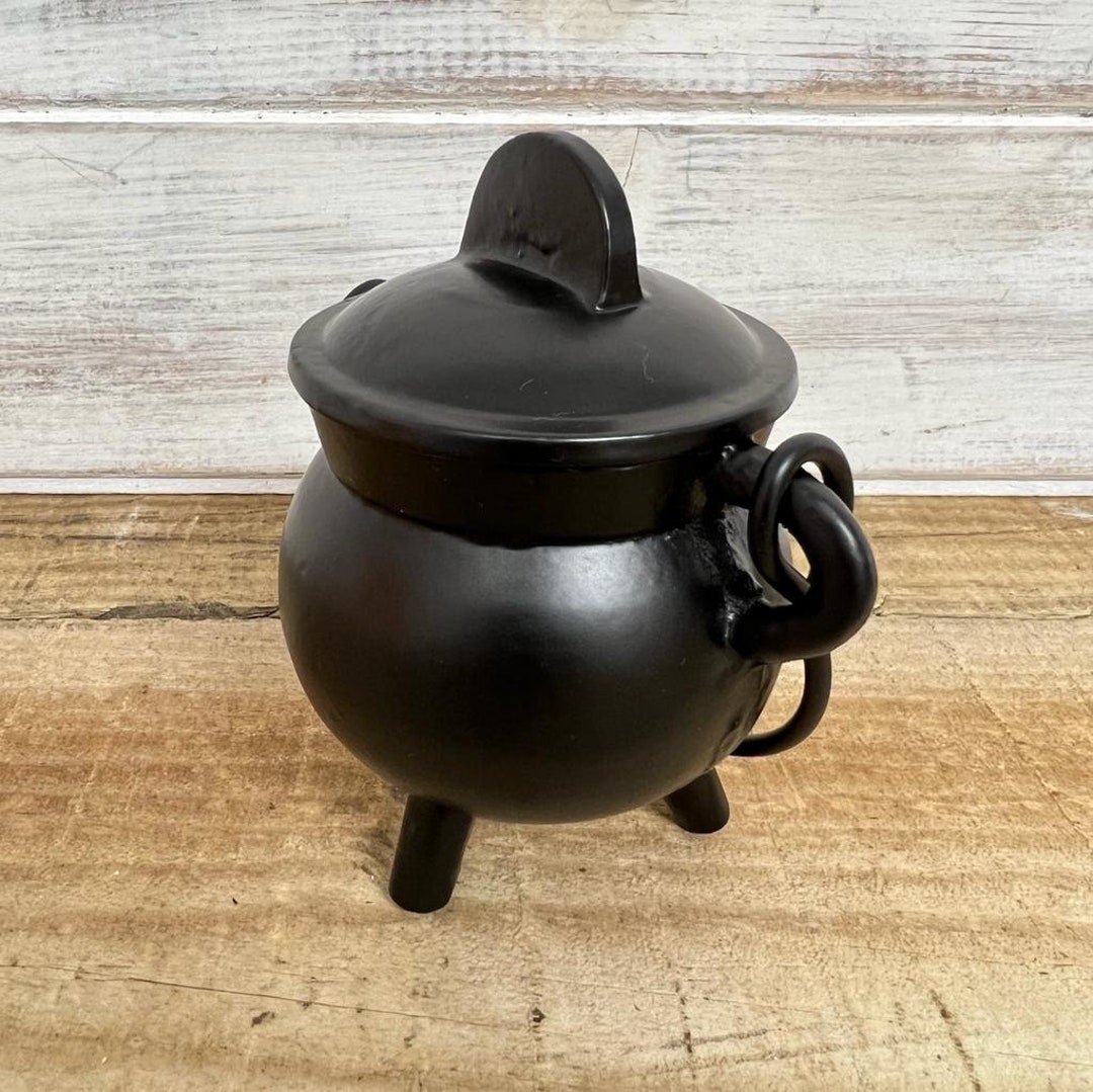 Small Black Cast Iron Cauldron With Lid 10cm High and 7cm Diameter ...