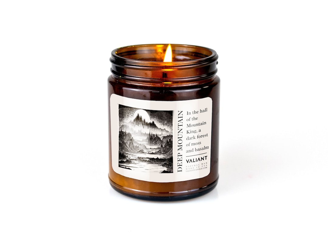 Deep Mountain | Leafy Green and Dark Marine Scent | Soy Wax Candle in ...