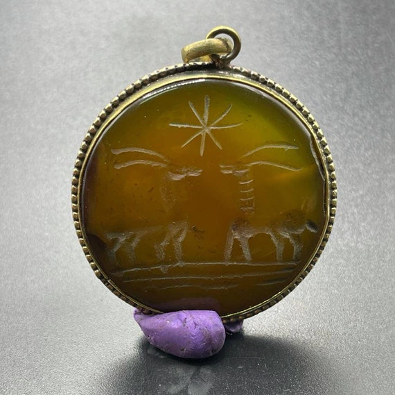 Ancient Roman agate Intaglio stone animals Engraved o… - Gem