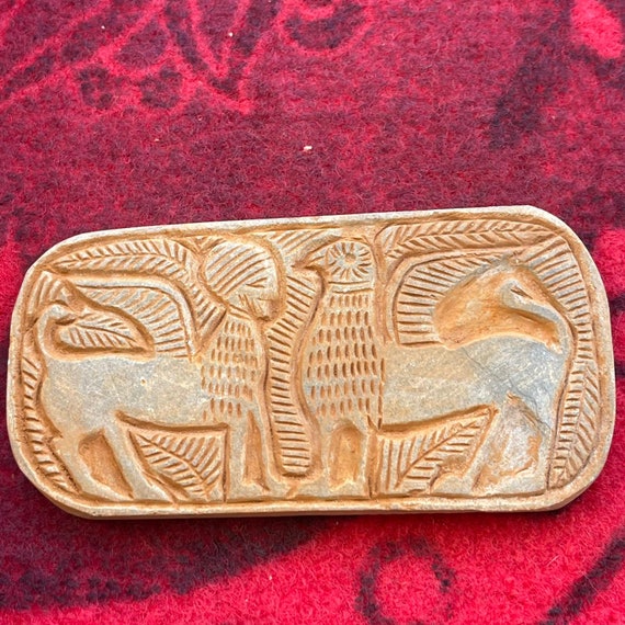Unique Ancient Near Eastern Sumerian stone human wing… - Gem