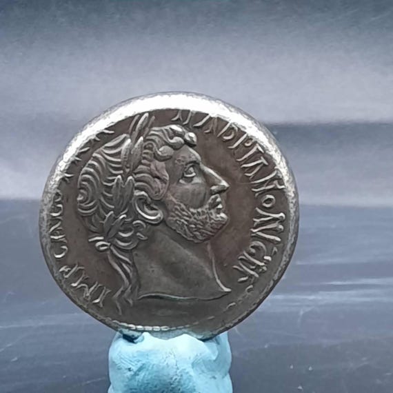 Rare finds Ancient Roman empire bronze king face Inta… - Gem