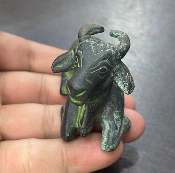 Unique Ancient Persian bronze Cow Statue - Gem