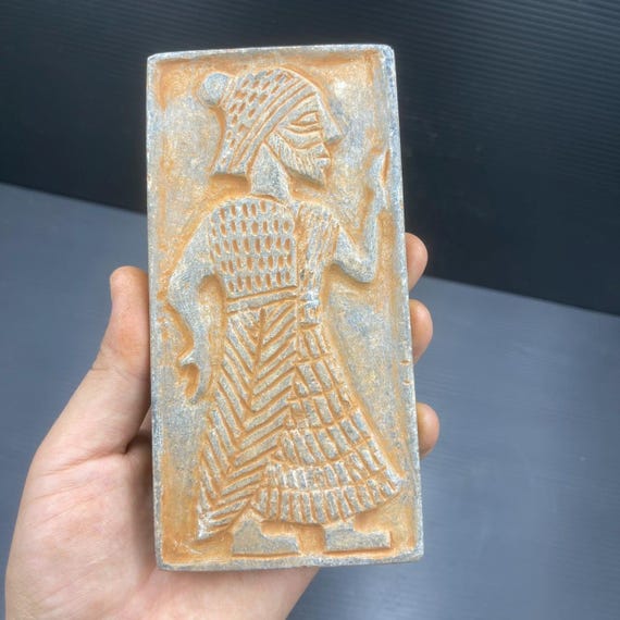 Very unique Ancient Mesopotamia Stone King Engraving … - Gem