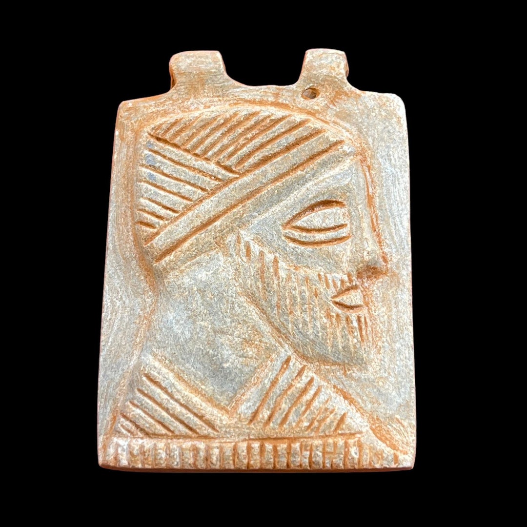 Rare Ancient Near Eastern Chlorite Stone King Carving Pendant - Etsy