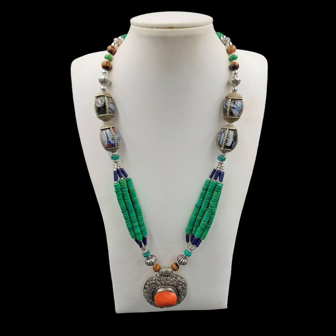 Gorgeous Vintage Old Tibetan Design Necklace With Turquoise , Coral ...