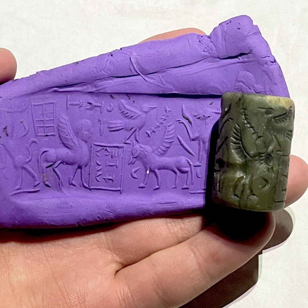 Ancient Sumerian Cylinder Seal Stamp Bead Jade Stone Babylon Intaglio ...